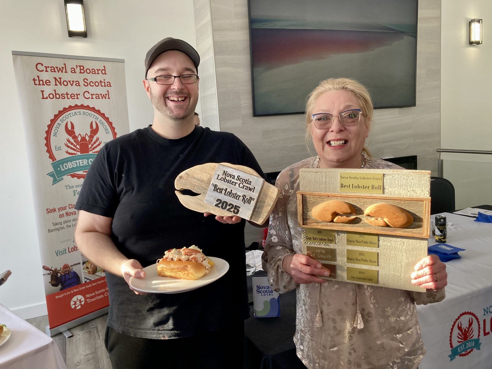 QCCR NEWS & UPDATES | Capt. Kat’s grabs lobster roll title for third time